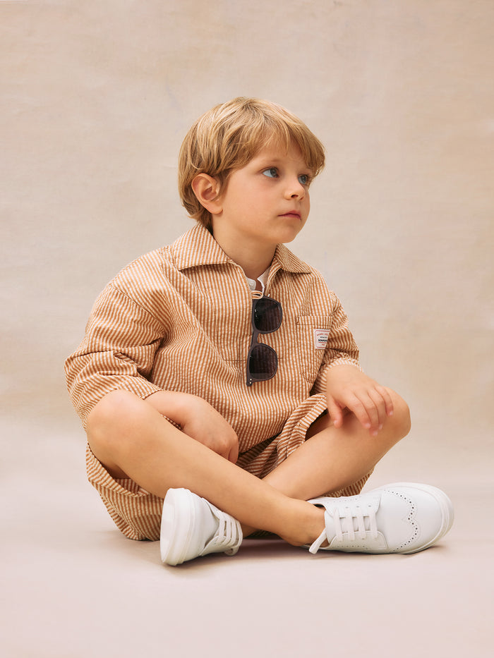 Jungen-Sommerlook 2025 Izipizi-Brille • Bonpoint